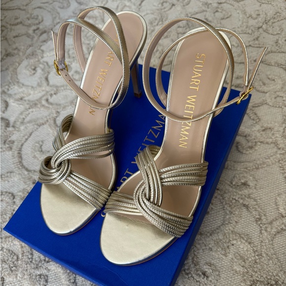 Stuart Weitzman | Shoes | Stuart Weitzman Metallic Gold Sandal | Poshmark